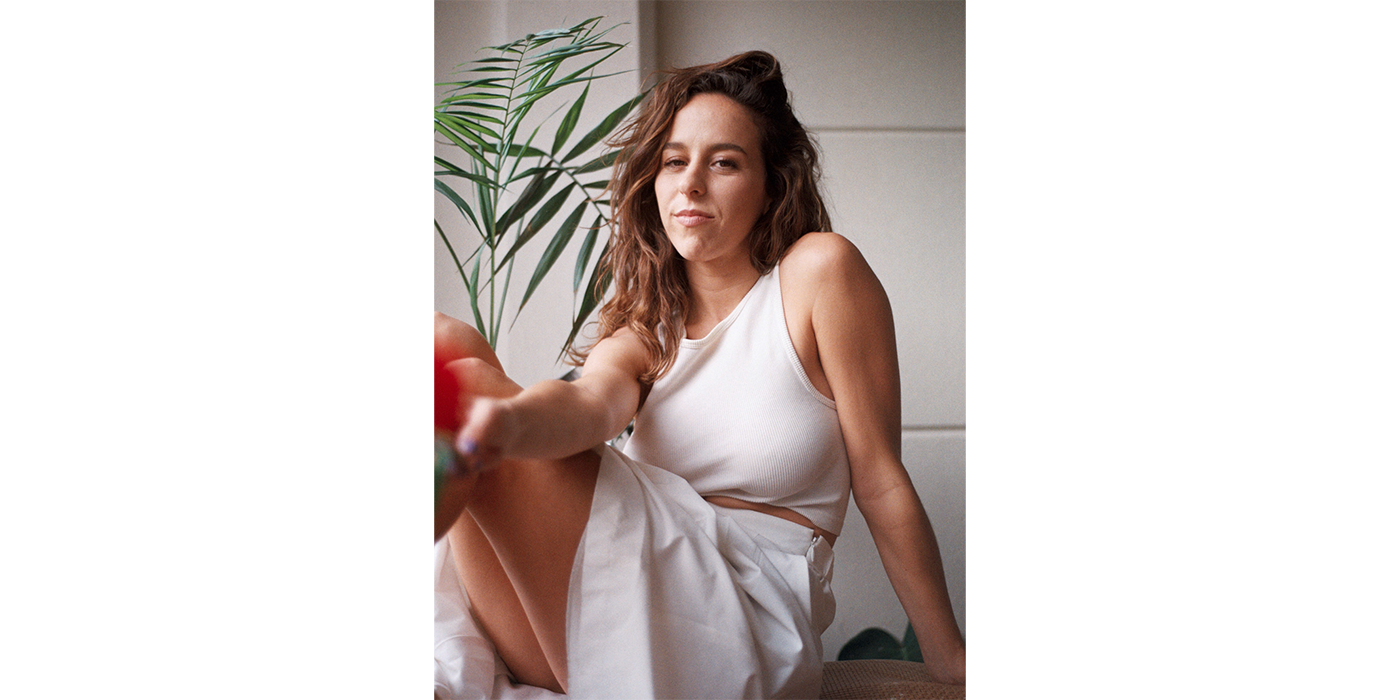 ‘El mundo de la canción es emoción e interpretación, no números fríos’: Sofía Campos – Newsweek ...